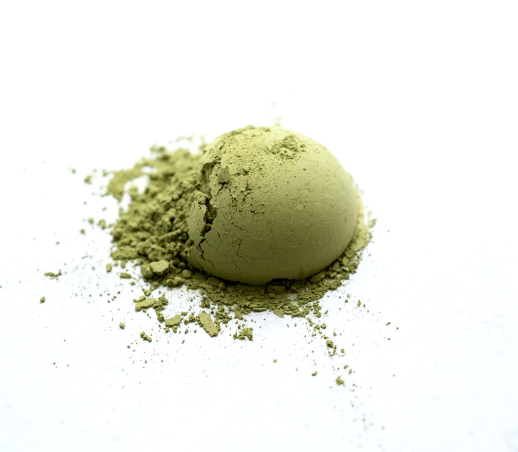 Pure Red Vein Powdered Leaf - Wildcraft Herb Company